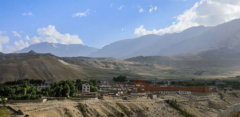 The Lost Tibetan Kingdom of Upper Mustang Overland Trip - Trek In Nepal ...